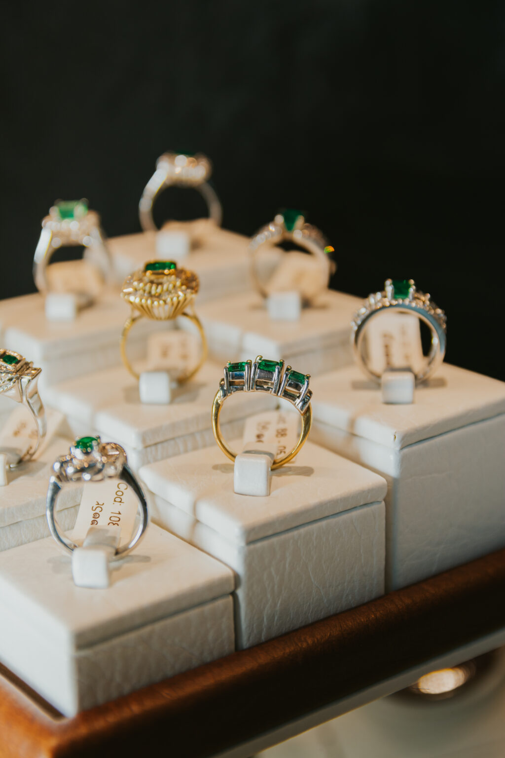 Centro comercial de Esmeraldas - [Oficial] Emerald Trade Center